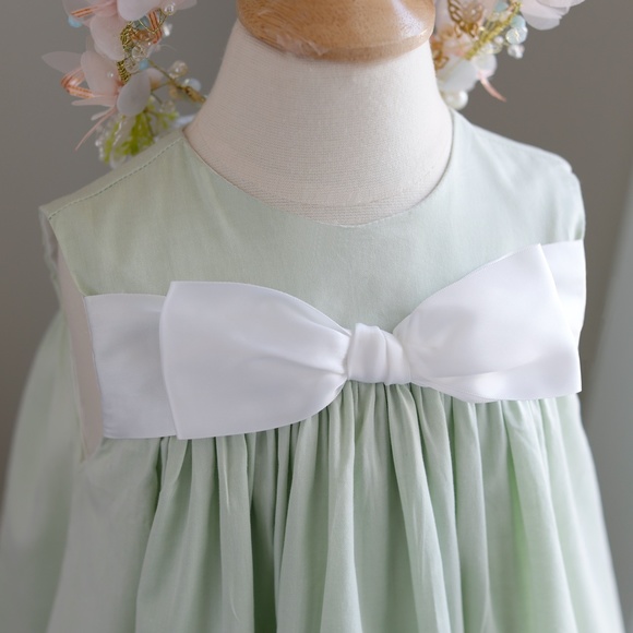 Boutique Chabré | Dresses | Girls Green Dress Aline Satin Bow Boutique ...
